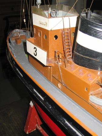 Bugsier 3 wird zum kleinen Dieselschlepper "Bruno" - Building reports: Ships - Schiffsmodell.net